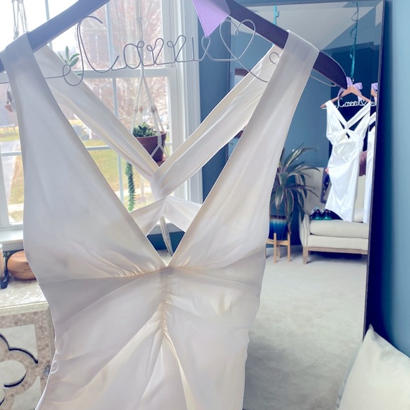 Arden B | Dresses | Arden B White Fitted Silky Shimmery Dress | Poshmark